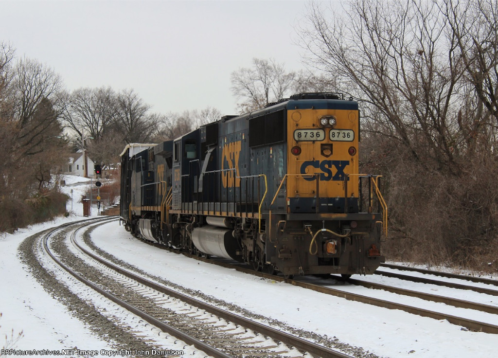 CSX 8736